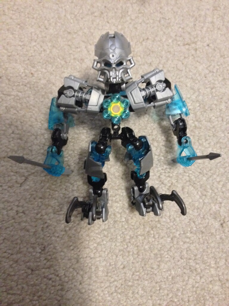 Kretta's Gen. 2 BIONICLE MOC's! - Lego Creations - The TTV Message Boards