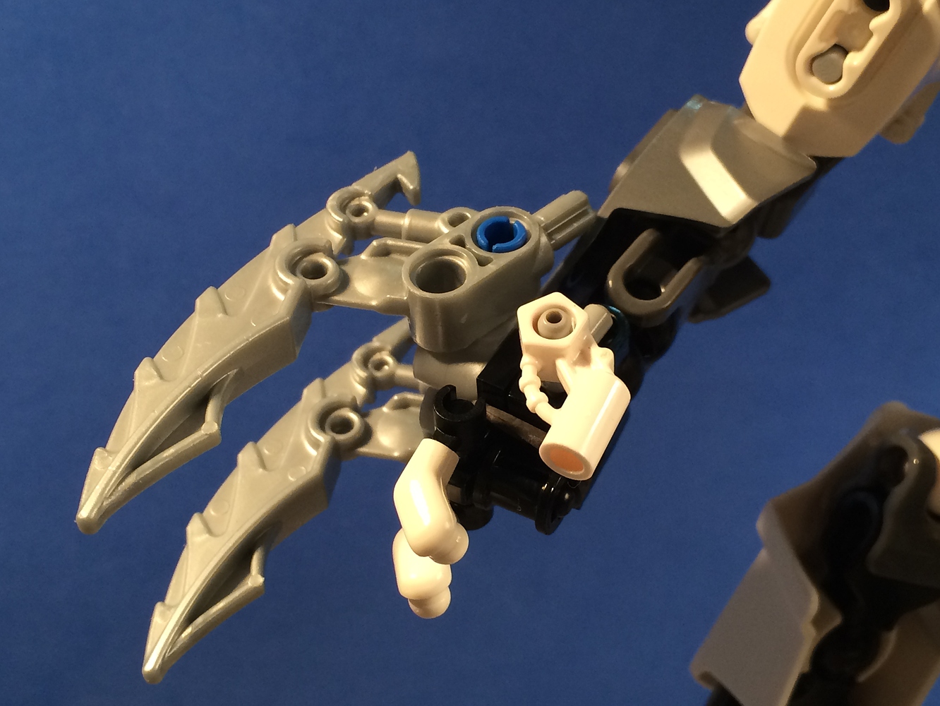 Toa Mahri Matoro Revamp (UPDATED) - Lego Creations - The TTV Message Boards