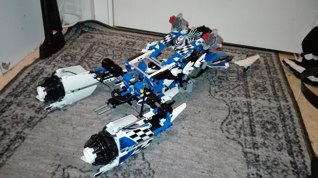 Andromeda 3000 (Bionicle vehicle MOC) - Lego Creations - The TTV ...