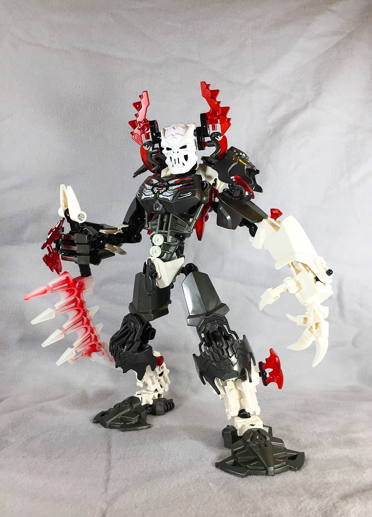 Captain Bloodskull the Scourge of the Seas - Lego Creations - The TTV ...