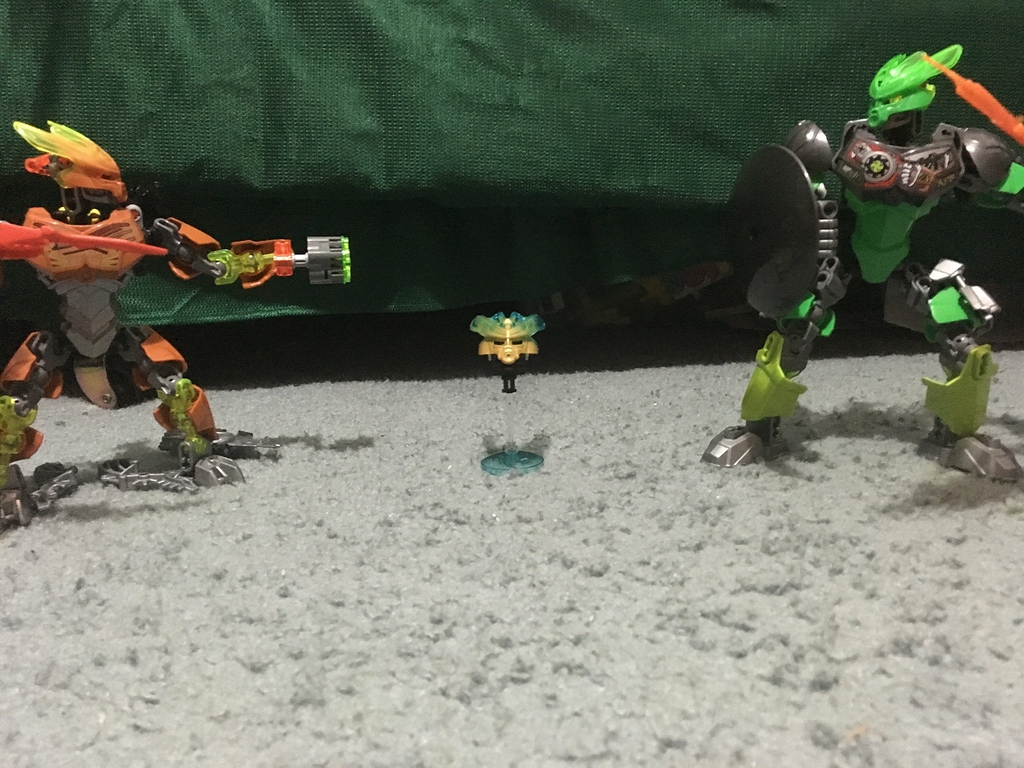 The Tinkerer Vs. The Backstabber: Battle for the Mask of Infinite ...