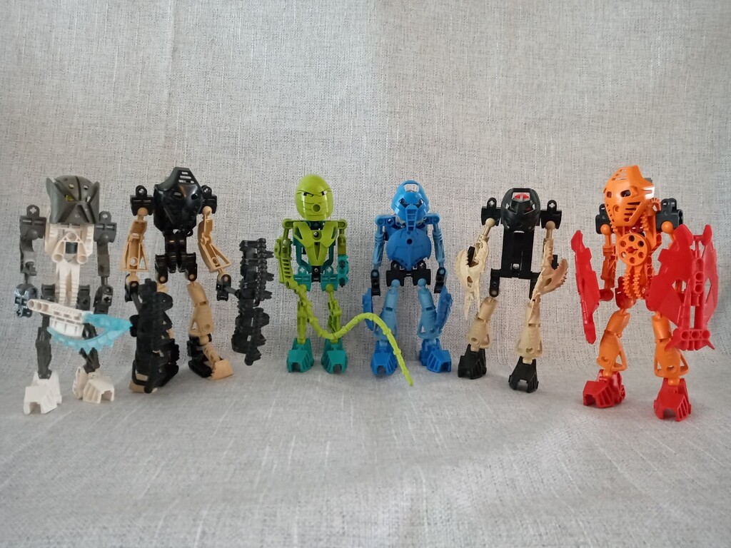 The Chronicler's Toa - Lego Creations - The TTV Message Boards