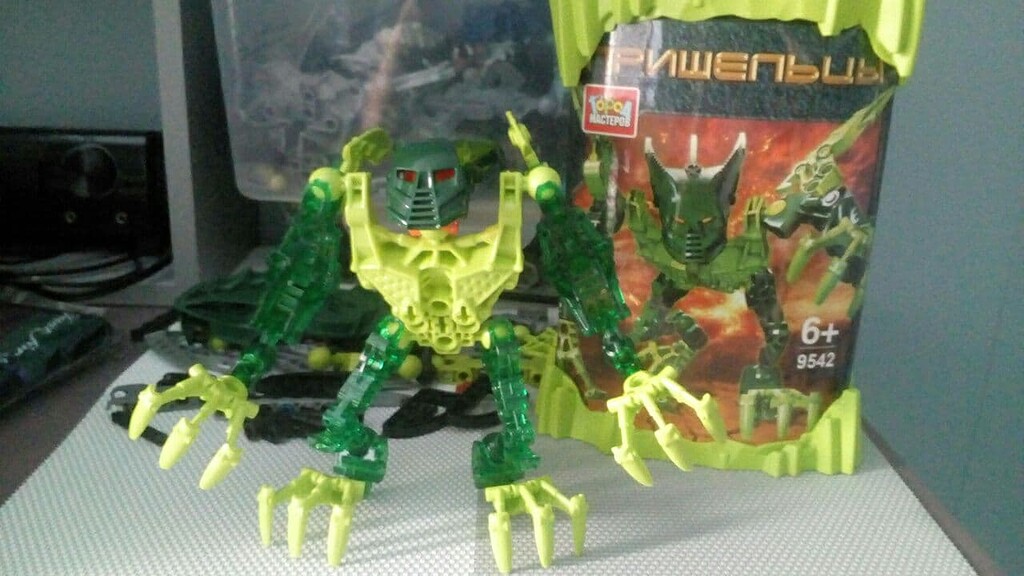 Bionicle bootleg I bought at the supermarket a few days ago. - BIONICLE ...