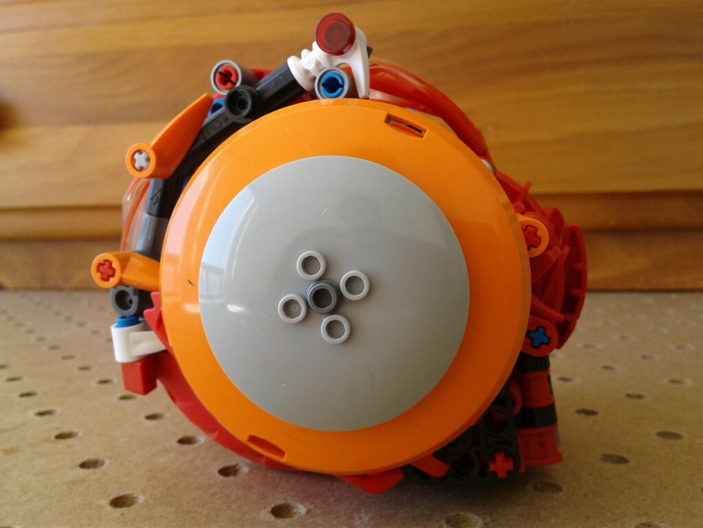 Bohrok Tahnok Reimagined [Tablesrap] (folds into ball) - Lego Creations ...