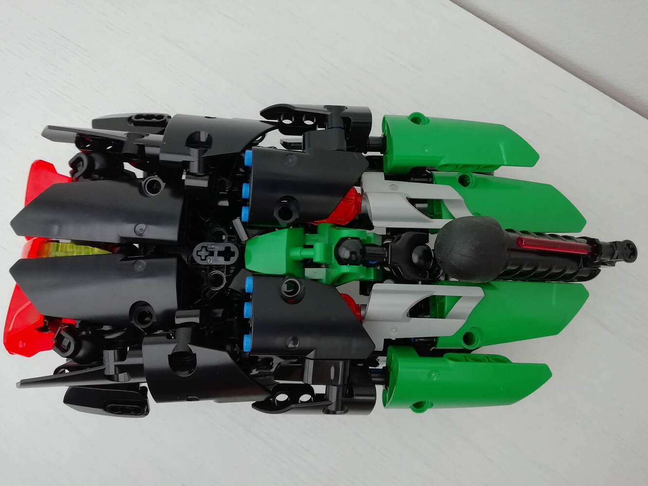 Rellian Vex - Car bioformer (Bionicle transformer) - Lego Creations ...