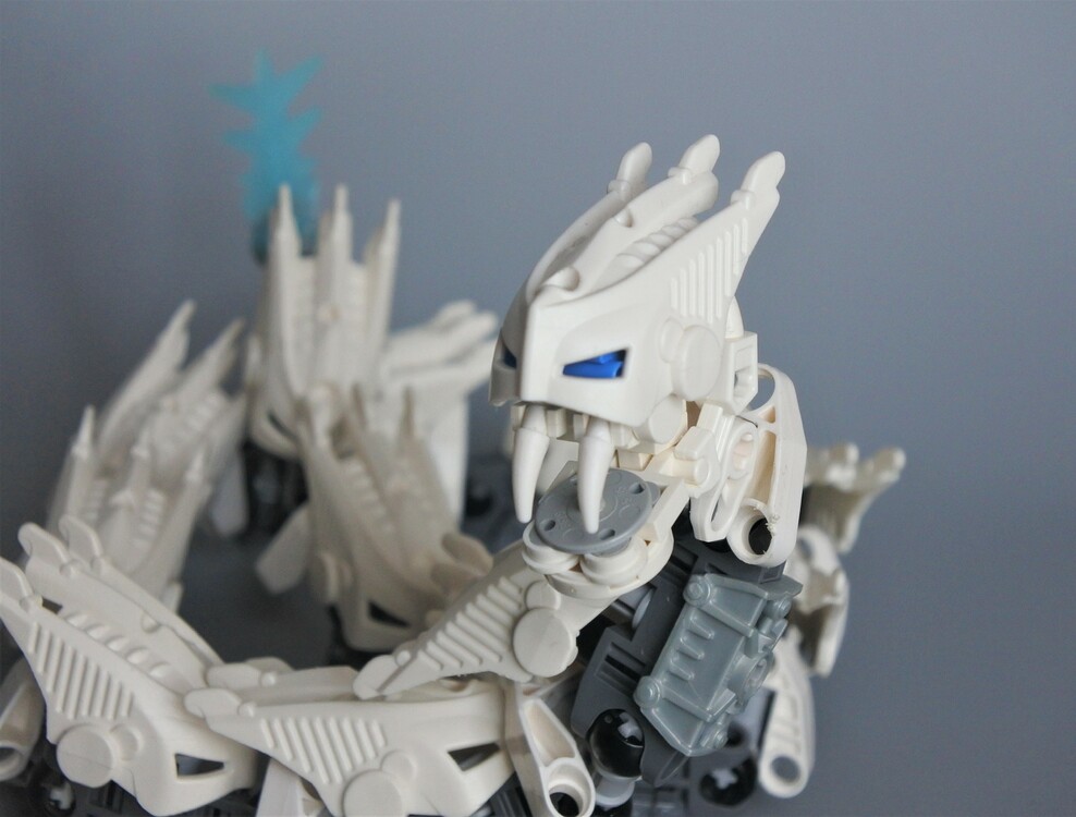 Metus (snake), ''The Betrayer'' - Lego Creations - The TTV Message Boards