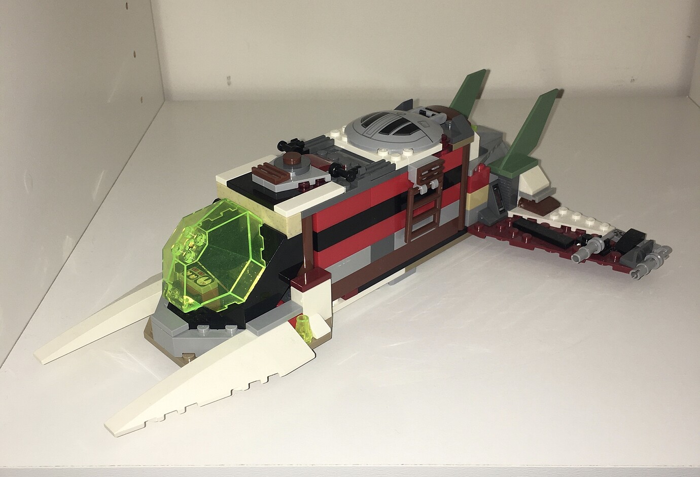 Light Freighter Starship (The Jackal) - Lego Creations - The TTV ...