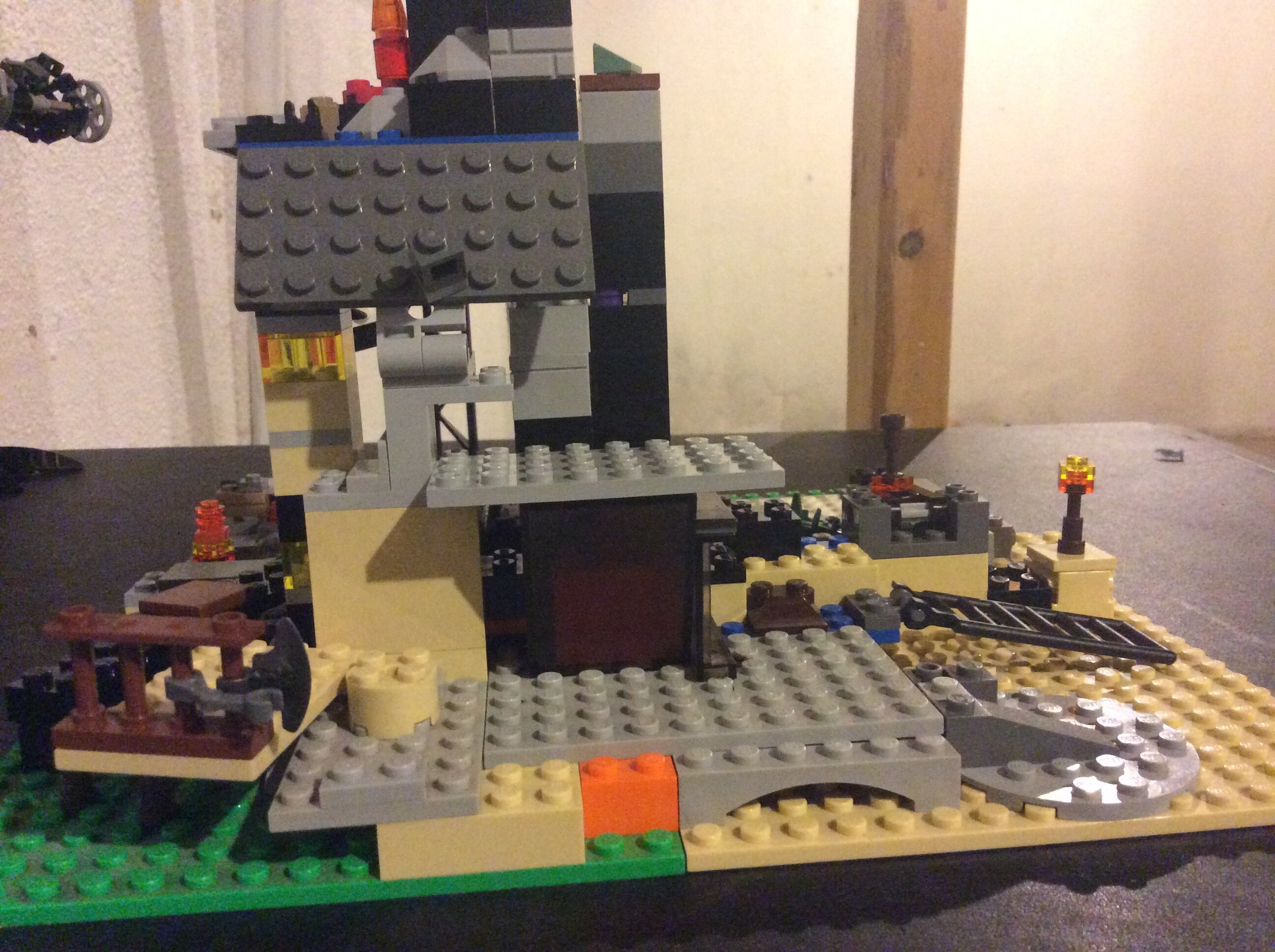 The Battlemap + Quake Titan (Titanfall 2 fan MOC) - Lego Creations ...