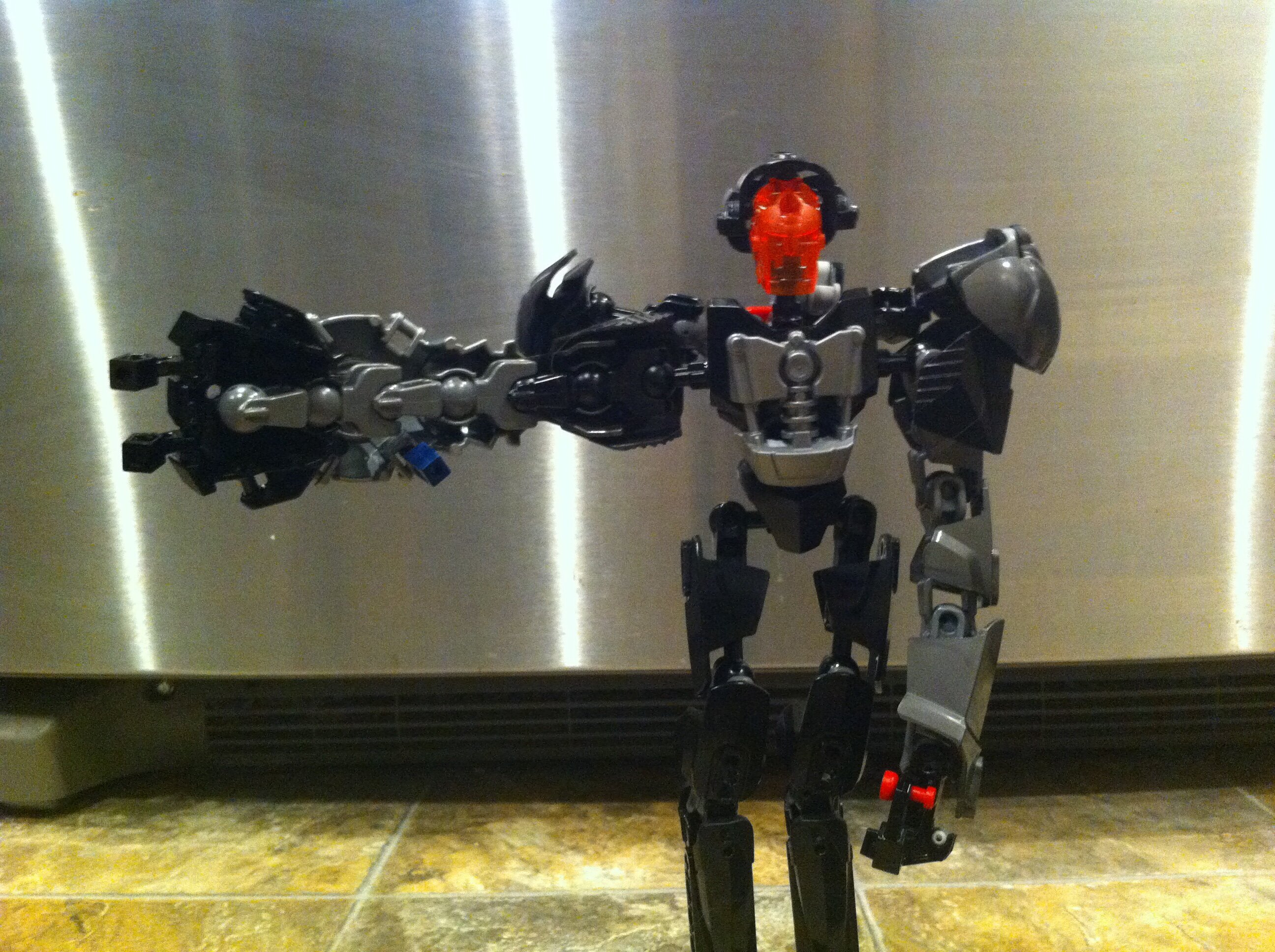 Cyborg moc v2 - Lego Creations - The TTV Message Boards