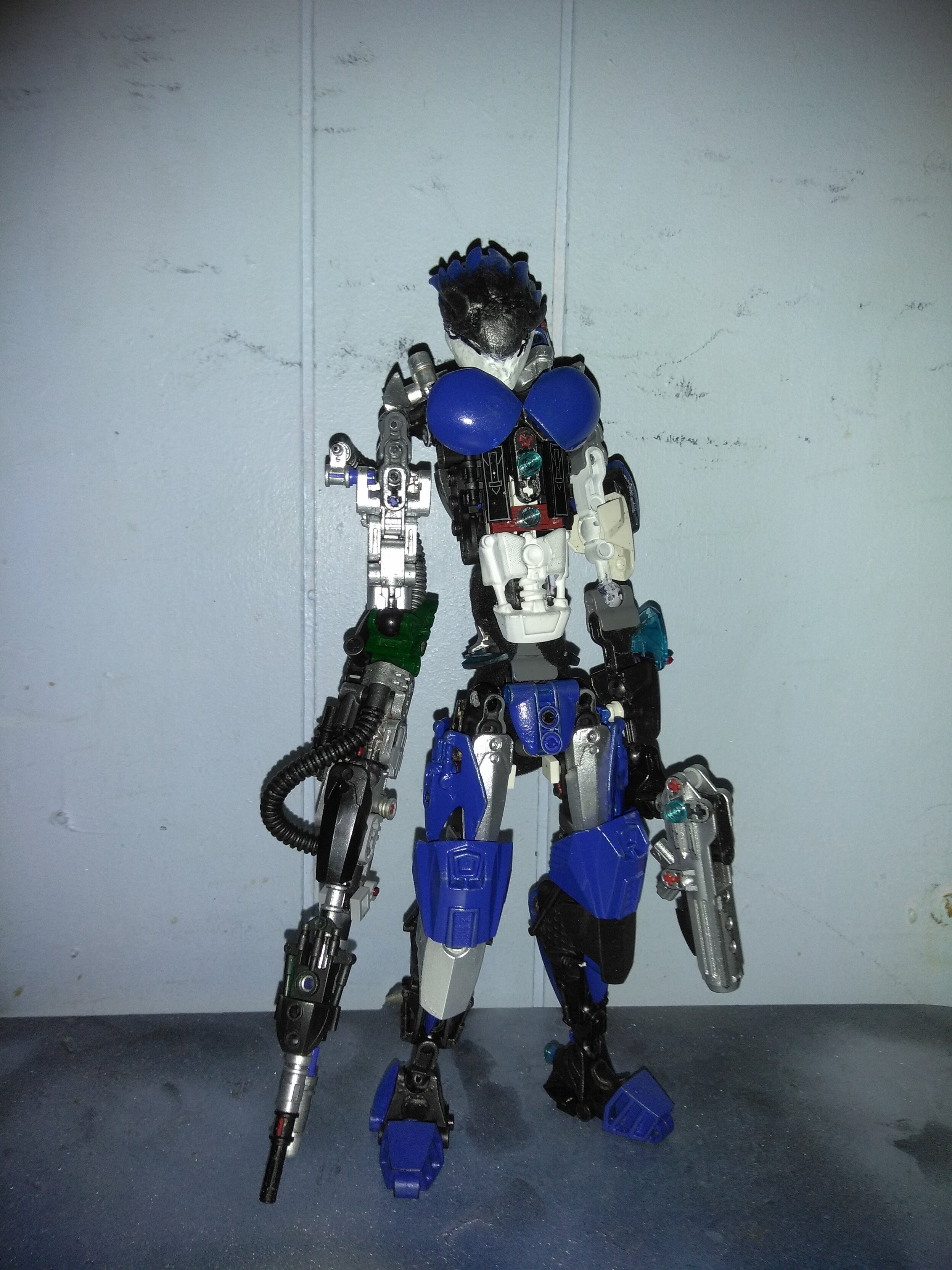 Guardian of water and toa lightning yuki - Lego Creations - The TTV ...