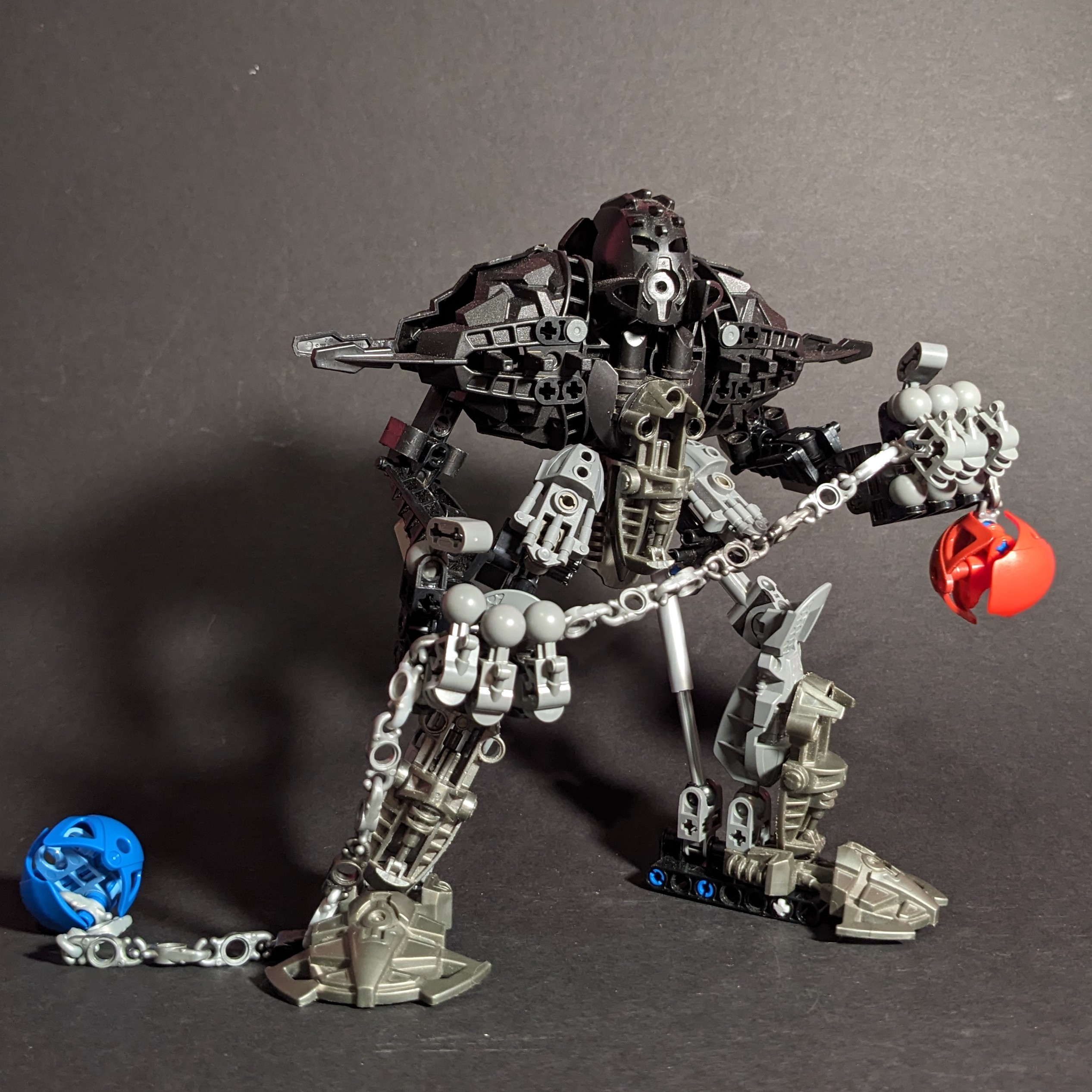Lodestone, Toa of Magnetism - Lego Creations - The TTV Message Boards