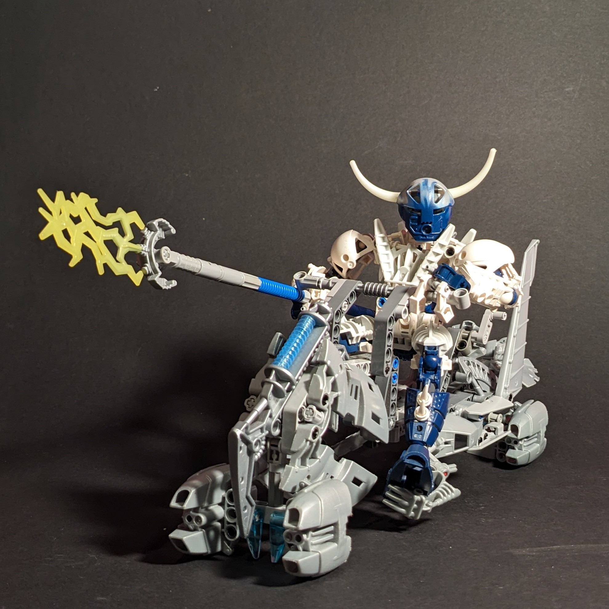 Stratos, Toa of Lightning - Lego Creations - The TTV Message Boards