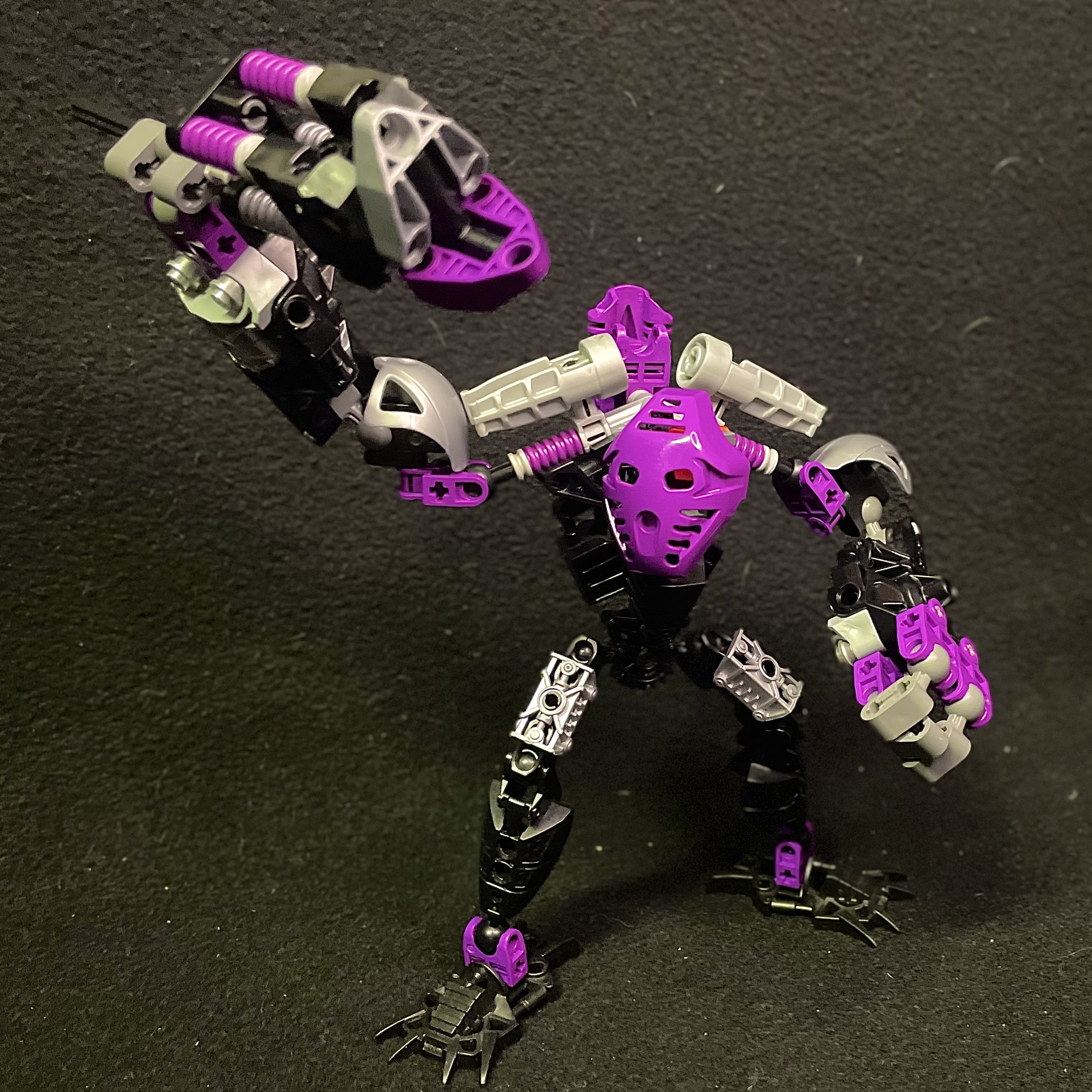 Vohldas, Jovial Toa of Gravity - Lego Creations - The TTV Message Boards