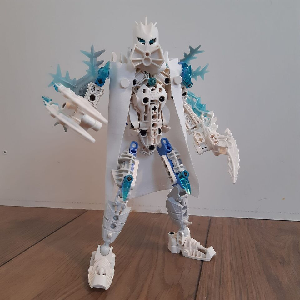 Aylem, Unwilling Toa of Ice - Lego Creations - The TTV Message Boards