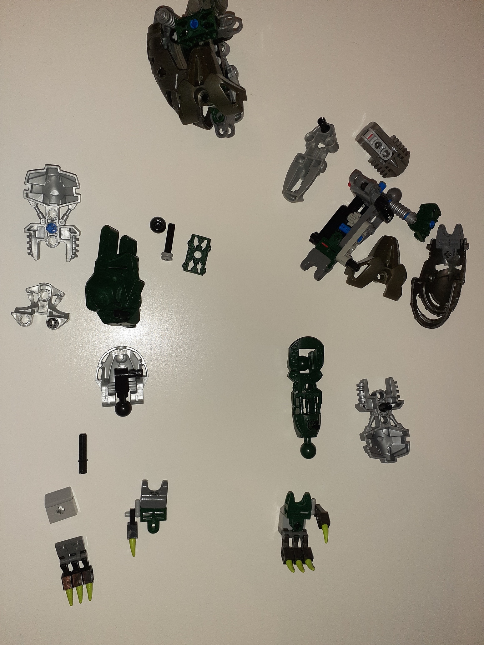 Artakha, The Legendary Forgemaster (Canon Contest #2: Meet the Maker ...