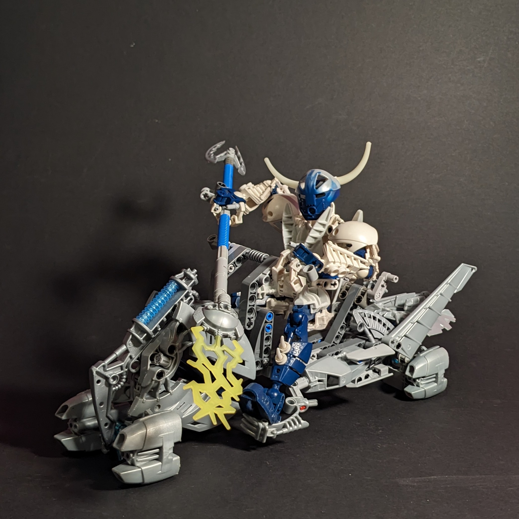 Stratos, Toa of Lightning - Lego Creations - The TTV Message Boards