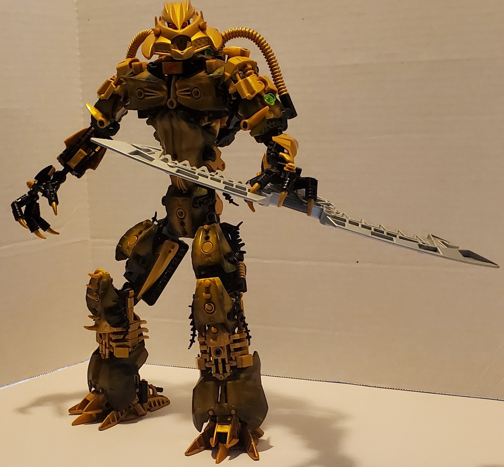 My version of pit brutaka chest gap filled in+. - Lego Creations - The ...